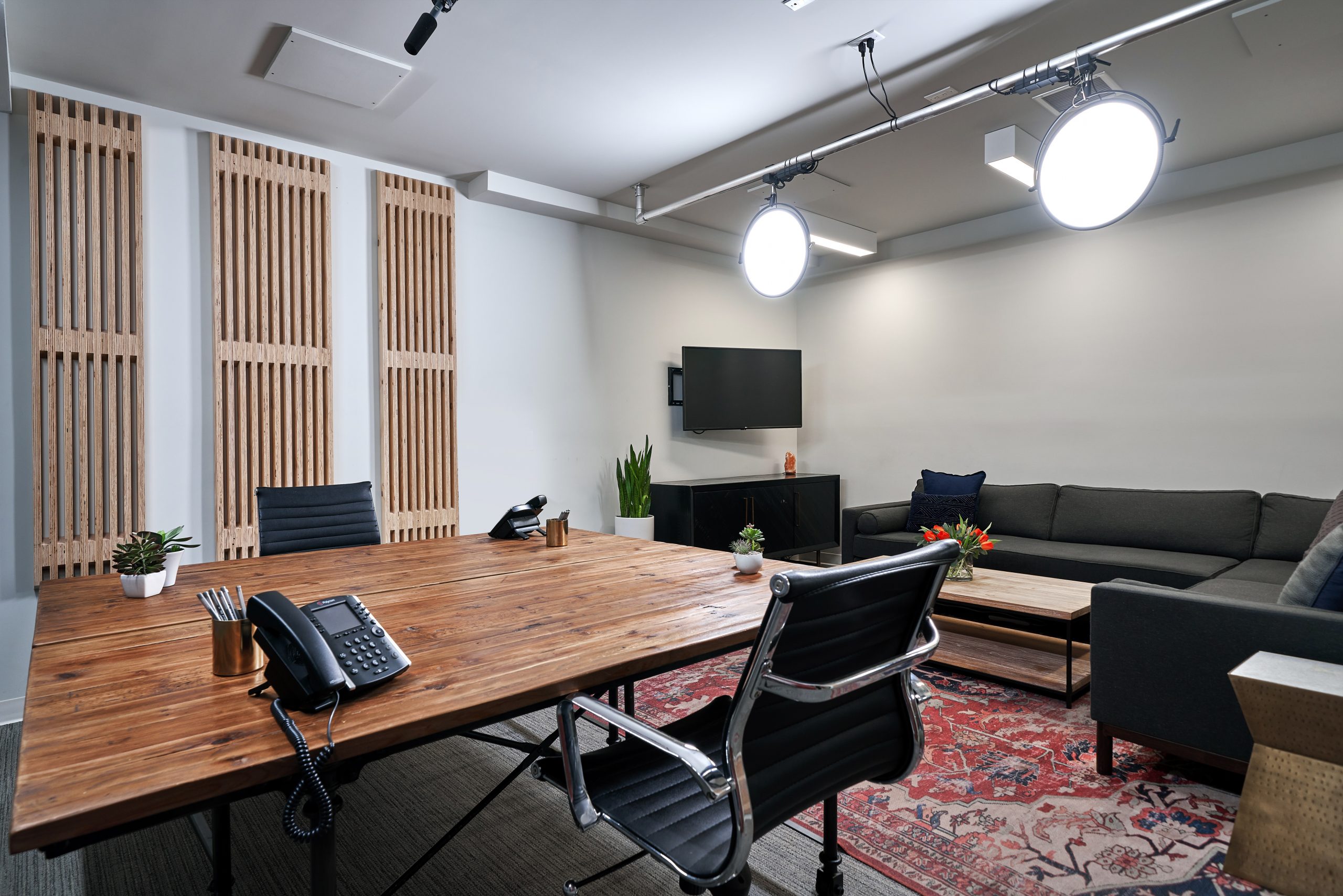 Flex Space - Larchmont Studios